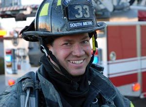 Colo. firefighter rescuing teenager killed in avalanche