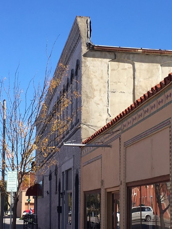 Parapet wall collapse: A hazard for firefighters