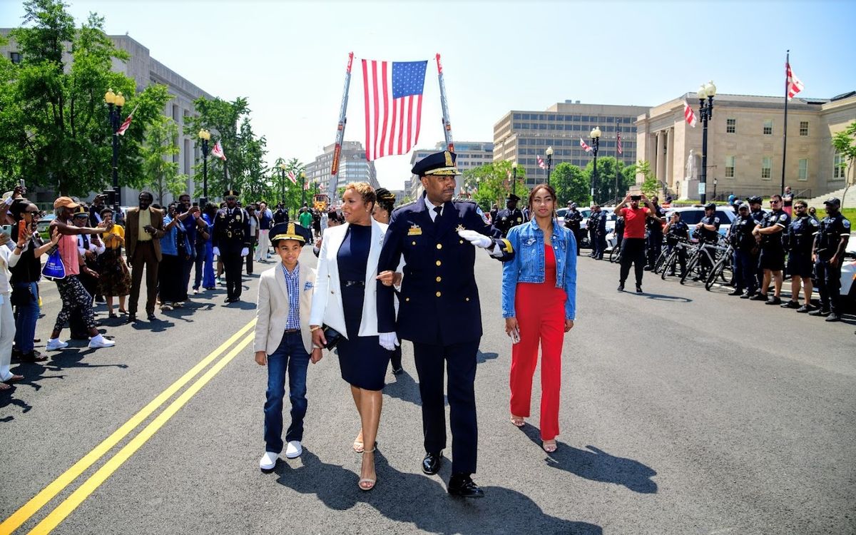 Watch: D.C. police chief says goodbye in memorable sendoff