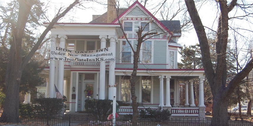 Fighting the balloon-frame construction fire