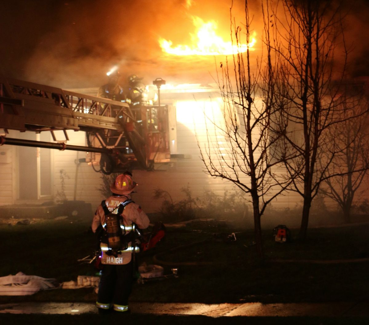 Situational awareness at structure fires: 4 questions to guide decision ...
