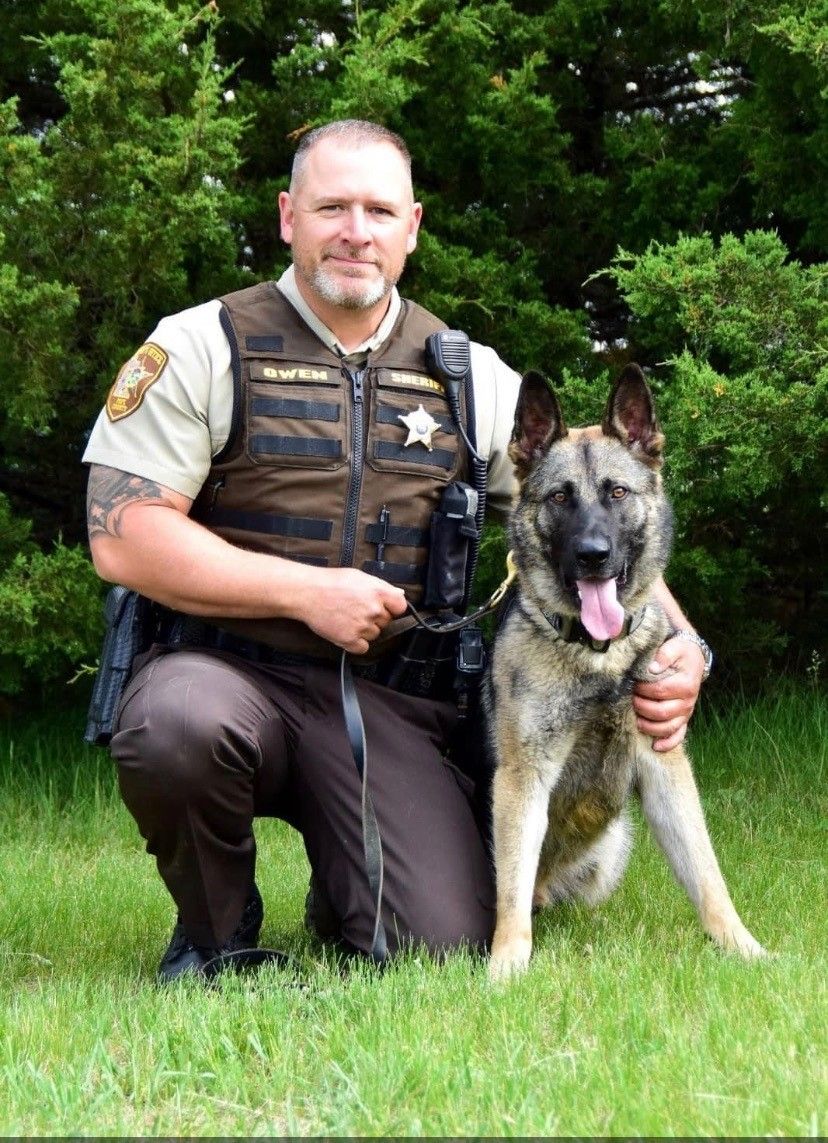 Slain Minn. deputy remembered as a protector, 'definition of a hero'