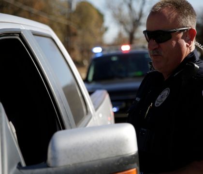 Traffic stop safety considerations for police officers | PoliceOne.com