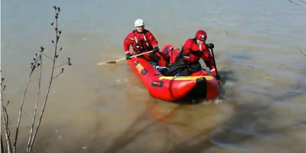 Water rescue: Saving up- and downriver victims
