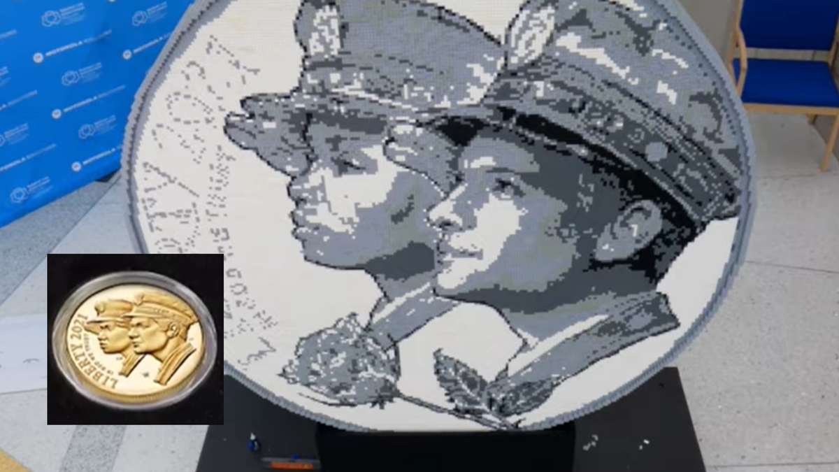 Video: Commemorative LE coin built of LEGO bricks
