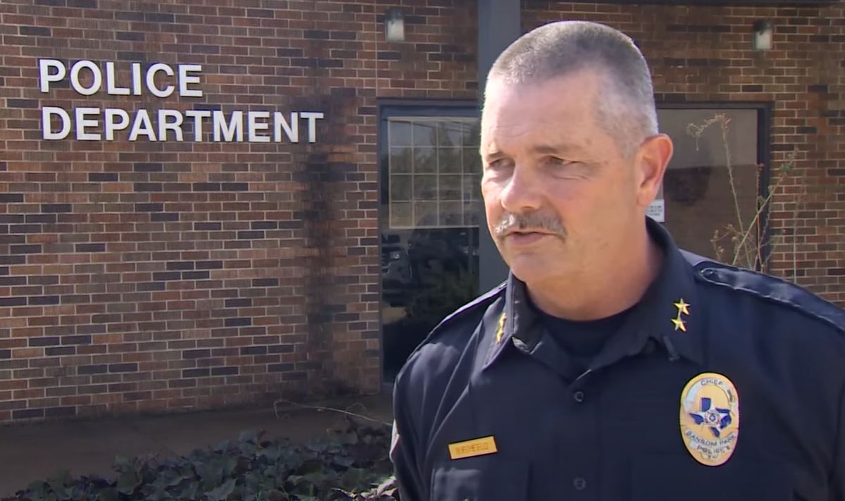 Texas chief speaks out after officer is shot in the face during active ...
