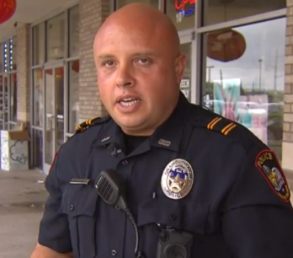 Texas cop hailed as a hero for saving choking child