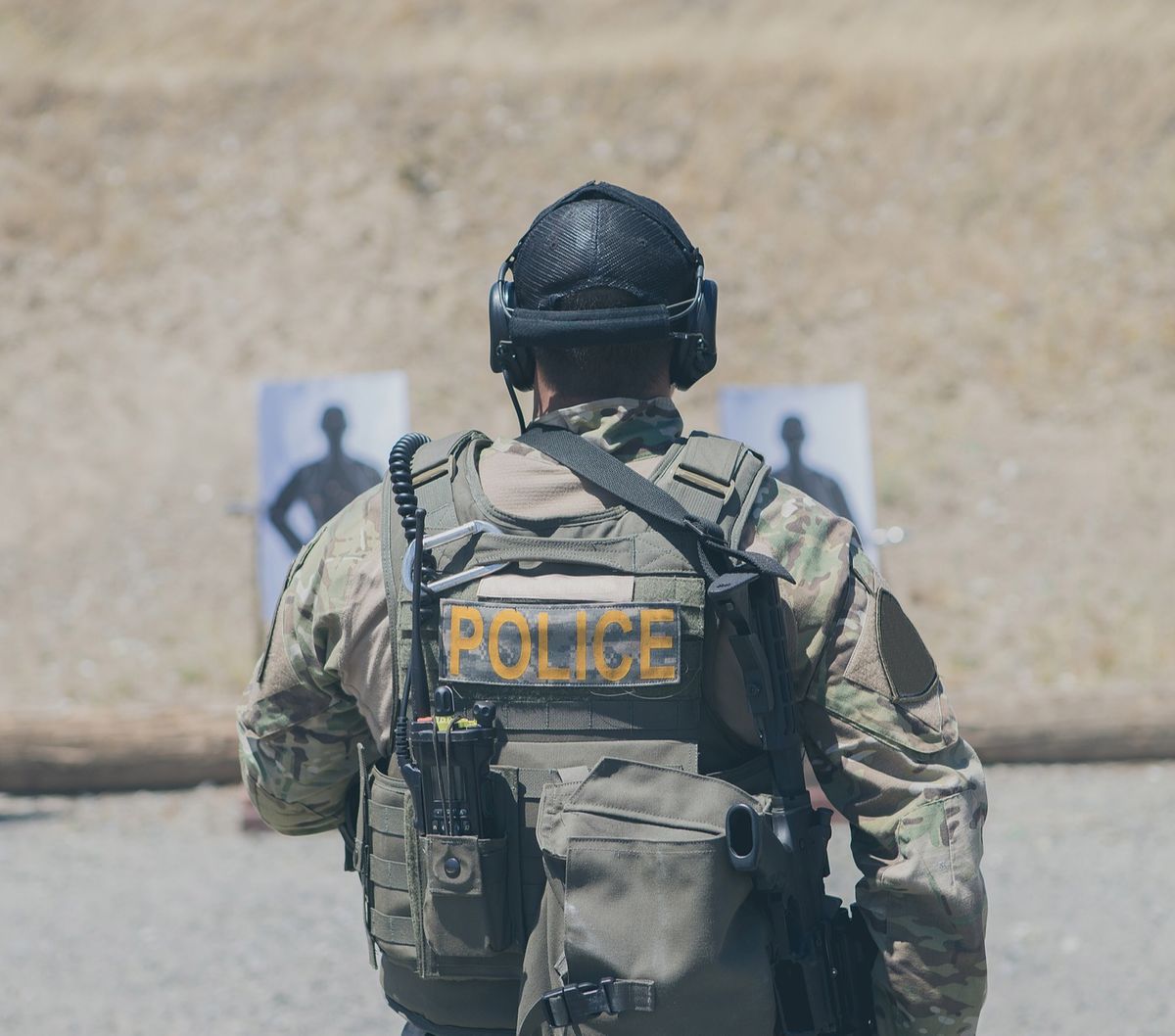 How to maintain a safe police firearms range