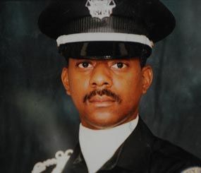 Miami cop killed at home will be treated as LODD