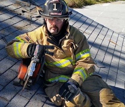Firefighter-EMT dies after losing battle with cancer