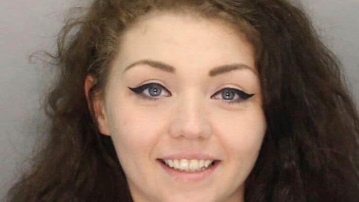 Wanted Womans Facebook Taunts Help Police Track Her Down