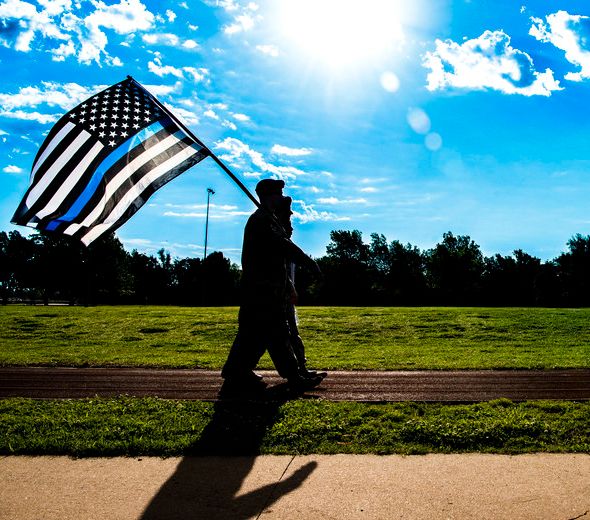 Colo. police chaplain allowed to fly thin blue line flag after HOA ...
