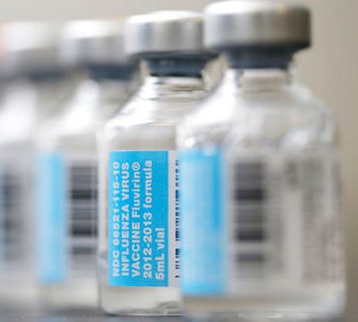 U.S. vaccine panel to discuss waning effectiveness, new shots