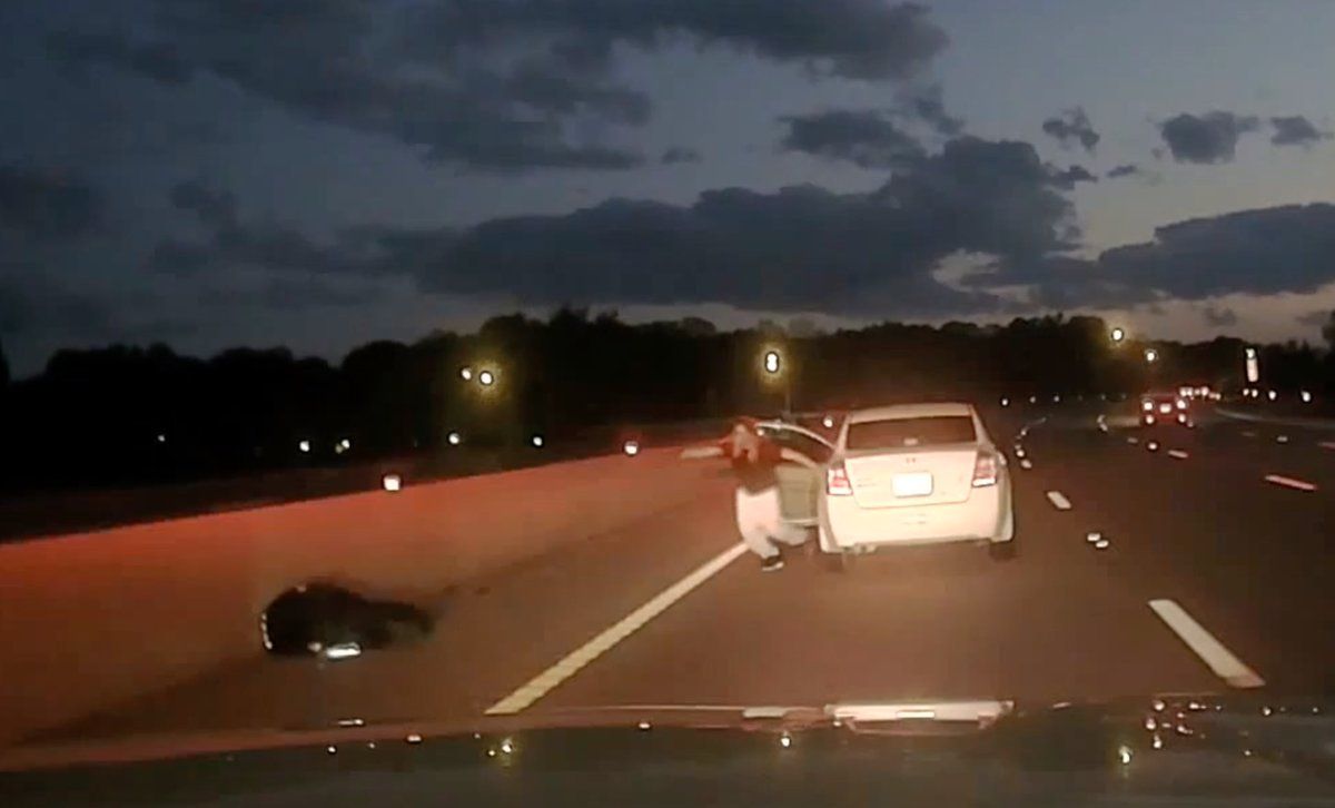 Video: LEO ambushed, shot 6 times by stranded motorist