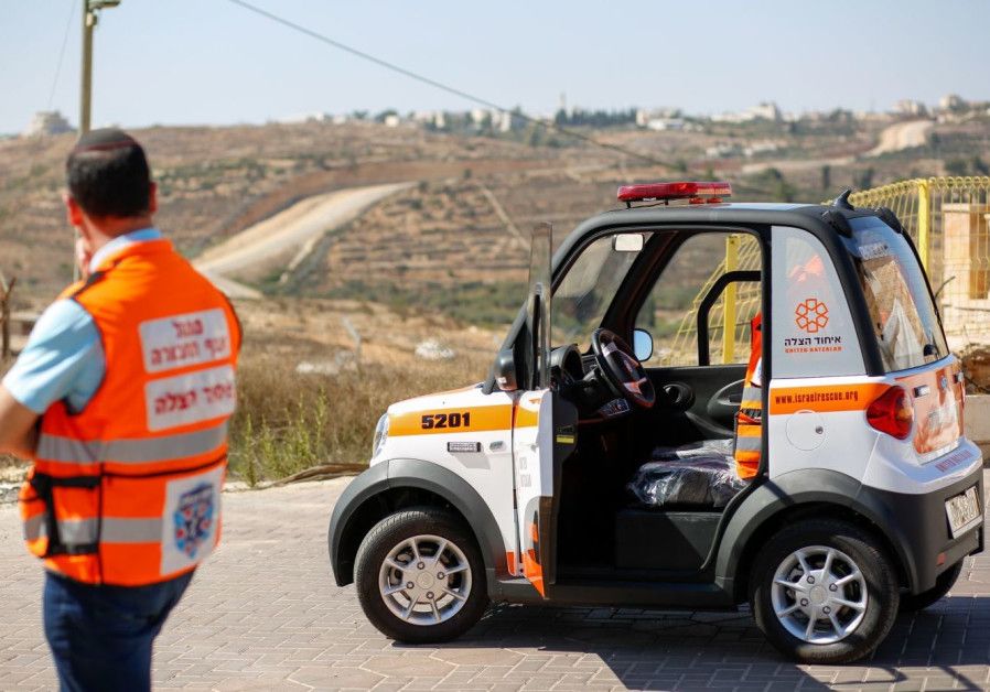 The $45K Quiet, Electric Mini Ambulance is for Urban Areas